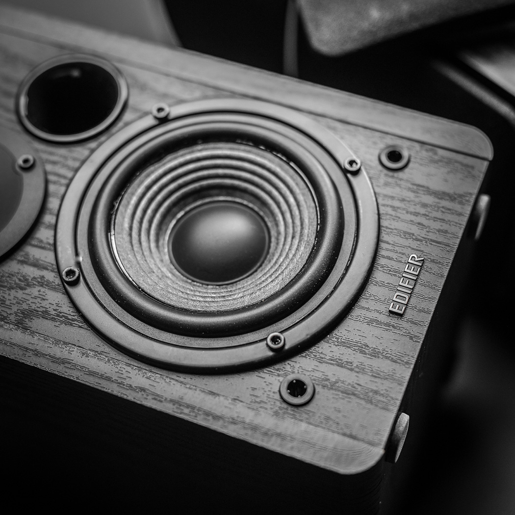 Bocina Edifier R1280DB Negra | Edifier